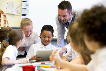 4 Ways Substitute Teachers Can Make a Memorable Impact in Just One Day ...