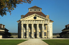 Claude-Nicolas Ledoux: Architecture & The Ideal City | Study.com