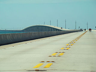 Seven Mile Bridge: Construction, History & Facts | Study.com