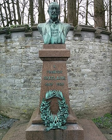 Plinth | Definition & Architecture - Lesson | Study.com