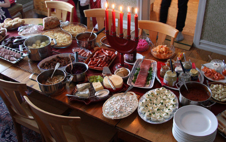 Characteristics of Culture | Overview & Examples - Lesson | Study.com