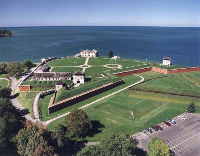 Fort Niagara: History & Battle | Study.com