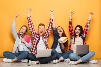 4 Ways to Reinvent Traditional Group Projects