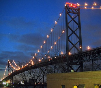 Ambassador Bridge | Overview, Traffic & Impact | Study.com