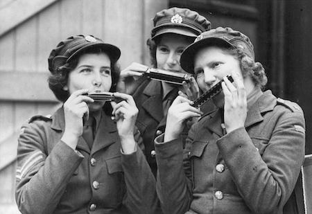 Harmonica History, Types & Techniques - Lesson | Study.com