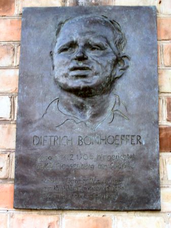 Dietrich Bonhoeffer | Biography, Books & Legacy | Study.com