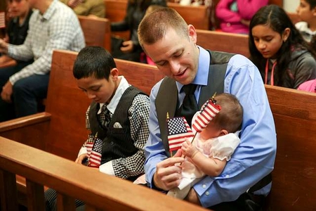 Oath of Allegiance to the United States | Definition & History - Lesson ...