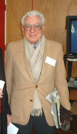 Murray Gell-Mann: Biography & Facts | Study.com