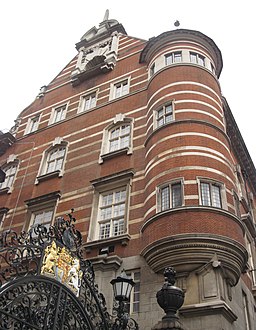 Queen Anne House | Architecture, Characteristics & Style | Study.com