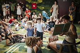 Mem Fox's Biography, Books & Significance | Study.com