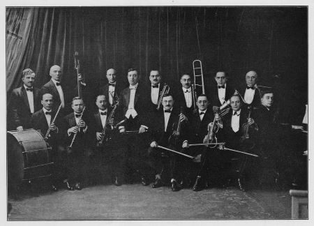 Klezmer Music | Definition, Instruments & History | Study.com