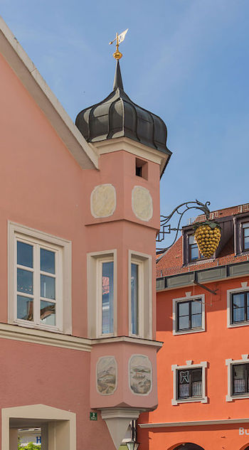 Flemish Renaissance Revival: Architecture & Style | Study.com