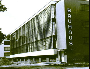 Bauhaus Architecture Style & Principles | What is Bauhaus Architecture ...