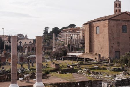 Ancient Roman Forum | Definition Facts & Buildings - Lesson | Study.com