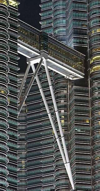 Cesar Pelli | Education, Work & Architecture | Study.com