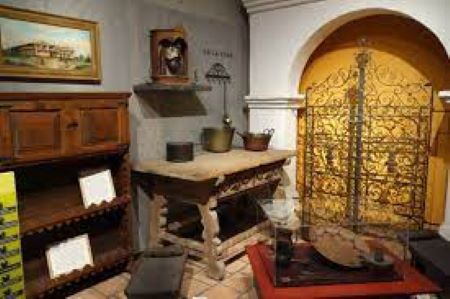 Spanish Colonial Revival Architecture | Overview & Examples | Study.com