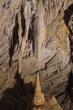 Stalagmite Compositions, Formation & Examples | Study.com