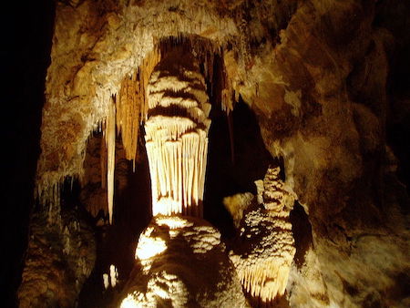 Stalagmite Compositions, Formation & Examples | Study.com