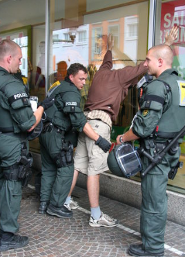 Reasonable Suspicion | Law & Meaning | Study.com