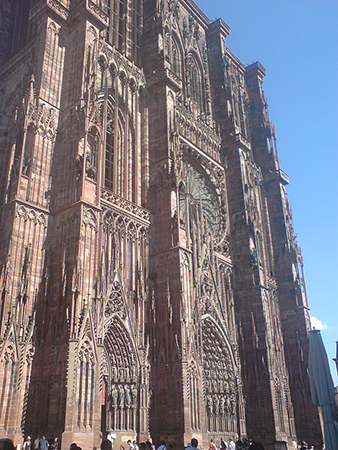 Gothic Tracery in Architecture | Definition, Design & Artists | Study.com