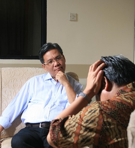 Biomedical Therapy | Definition, Types & Examples - Lesson | Study.com