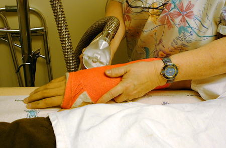 Paresthesia | Definition, Symptoms & Treatment | Study.com